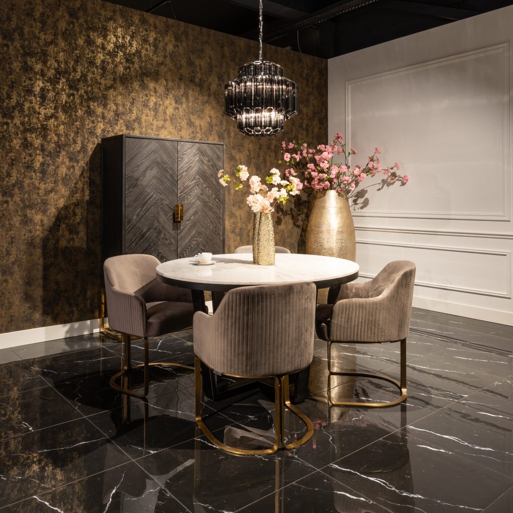 Meubel Company – De meubelzaak van Merksem